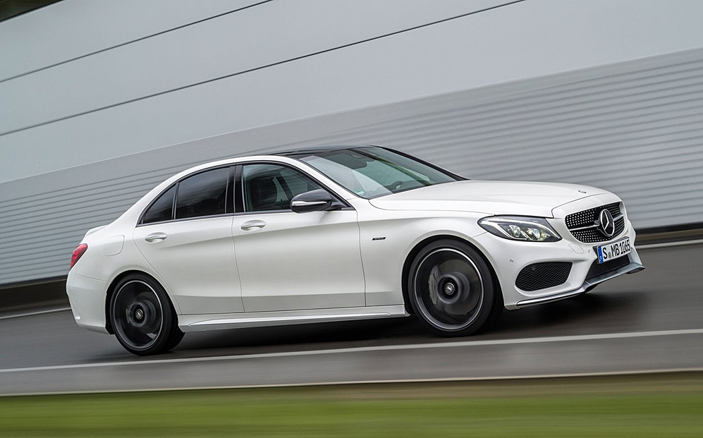 Nuevo Mercedes AMG C450 4Matic - Saldrá en junio con un V6 bitu...
