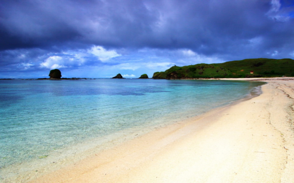BALI (Indonesia) La línea costera de Bali ofrece playas de todos los ...