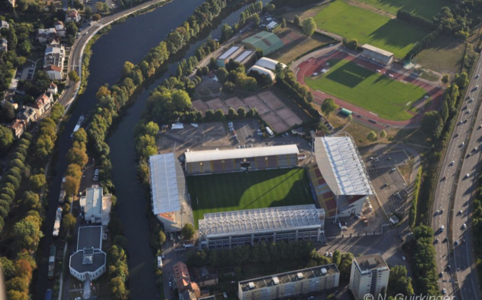 STADE MUNICIPAL SAINT-SYMPHORIEN (Metz): estadio multiusos levantado en ...