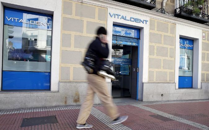 Javier Botín se queda con Vitaldent | Sociedad | EXPANSION.com