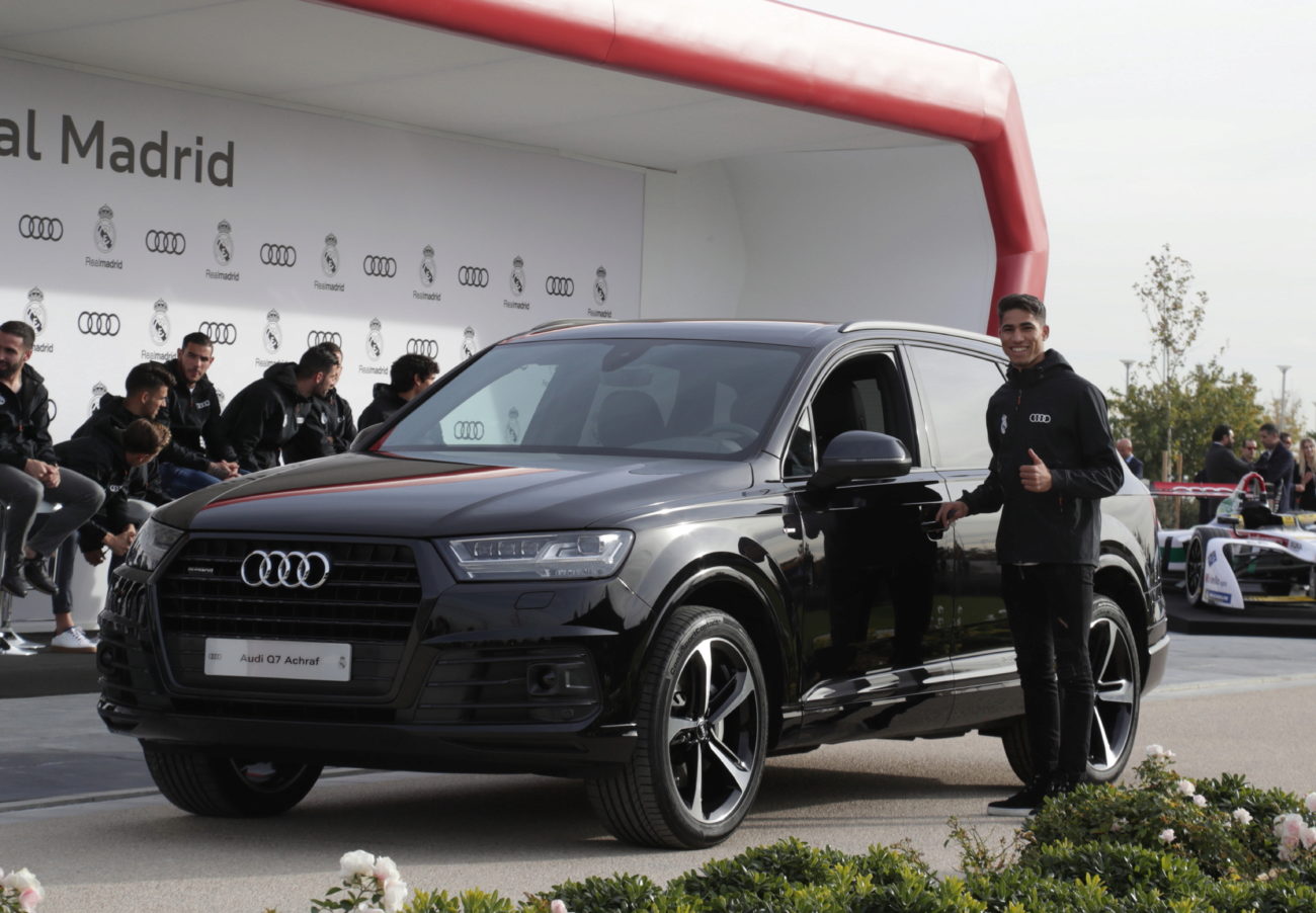 ACHRAF HAKIMI. Q7 Sport 3.0 TDI quattro tiptronic | Fueradeserie/motor ...