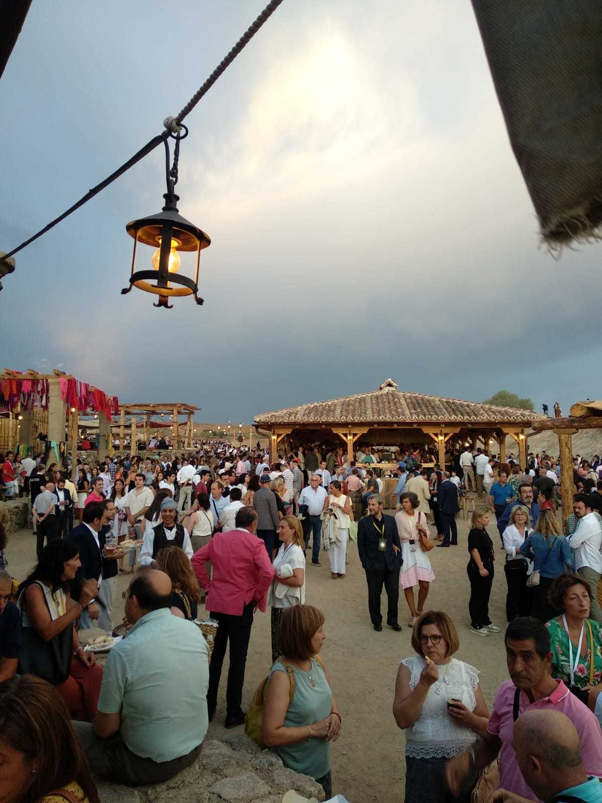 La zona de restauración de 'El Arrabal' | Directivos/estilo-vida ...
