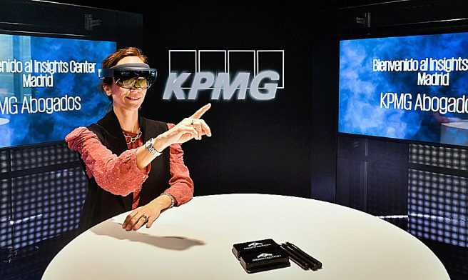 Para acercar y enseñar estas innovaciones a sus clientes, KPMG dispone ...