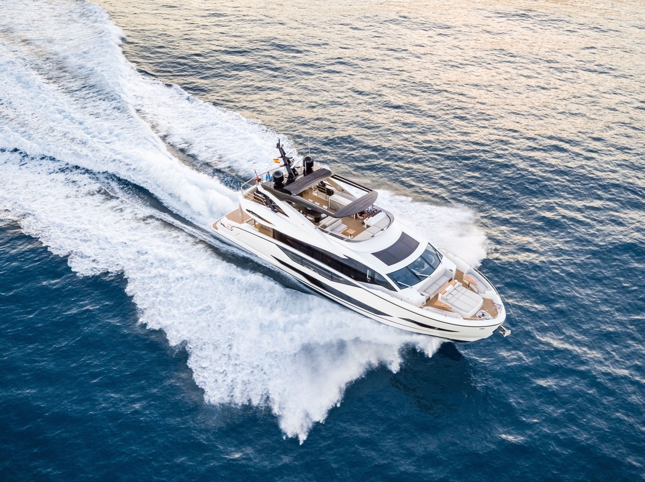 Sunseeker 90 Ocean | Fueradeserie/motor | EXPANSION.com