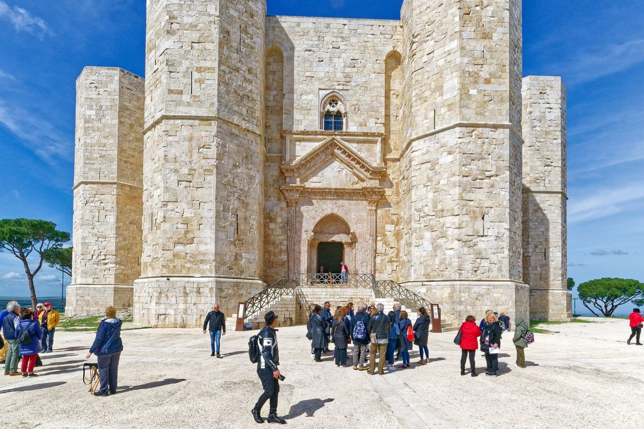 ¿Cómo es el Castel del Monte? | Fueradeserie/arquitectura | EXPANSION.com