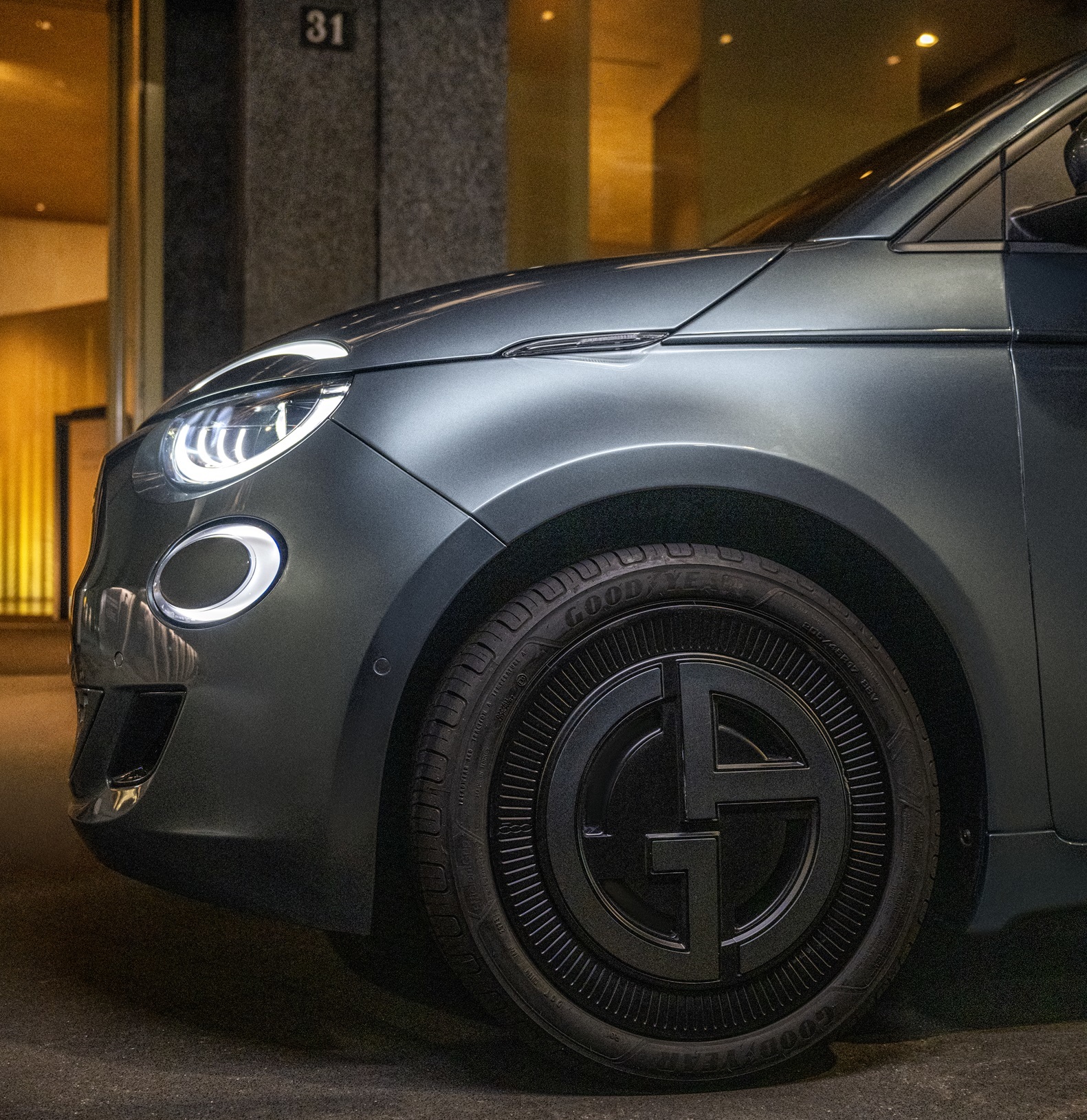 Fiat 500e Giorgio Armani Collector's Edition, el coche eléctrico más ...