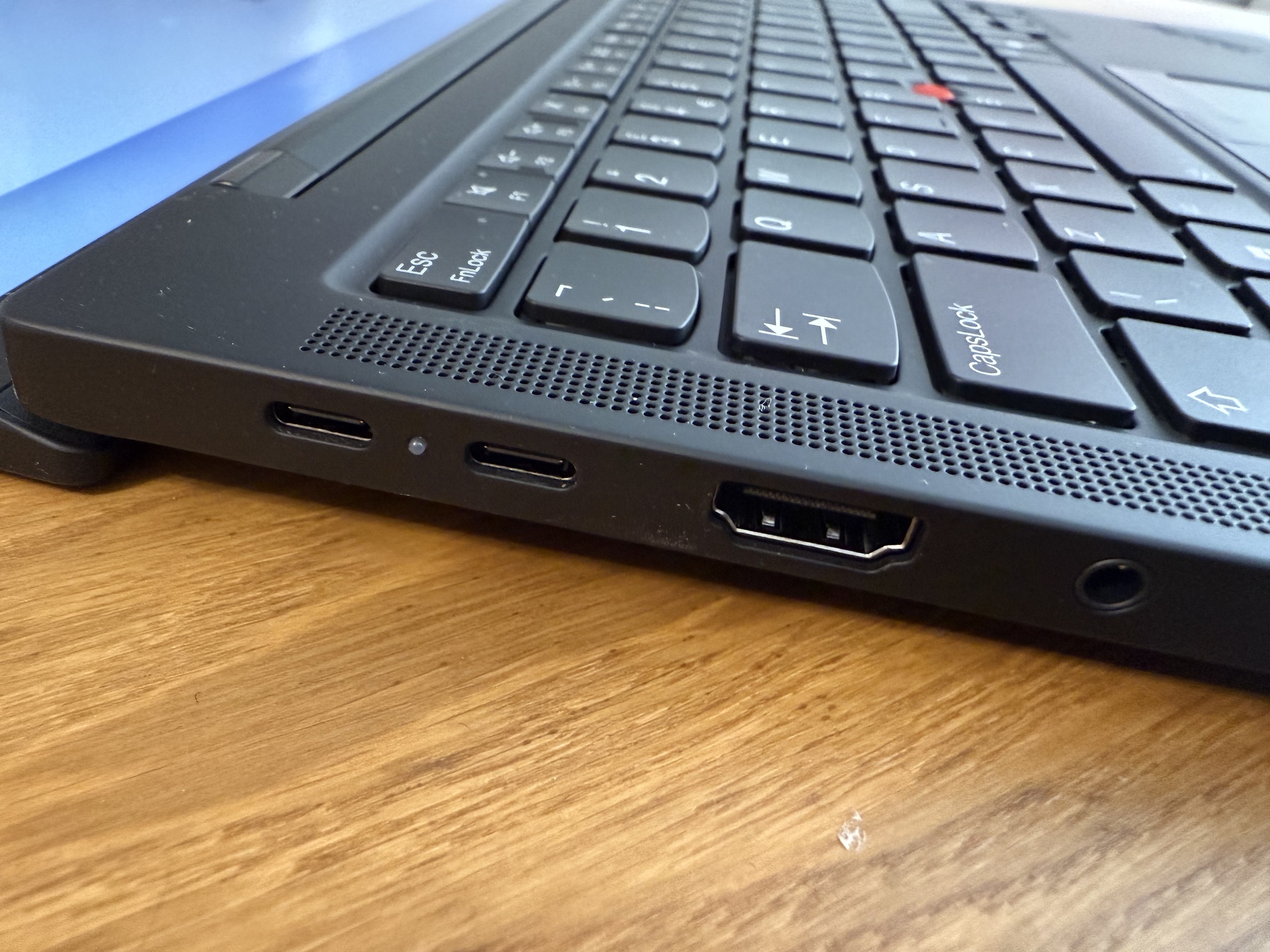 Probamos el Lenovo ThinkPad T14S Gen 6, el portátil que comprará por su ...