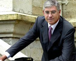 Adif 'ficha' a Jorge Segrelles, exdirectivo de Bankia y Repsol,Sector ...